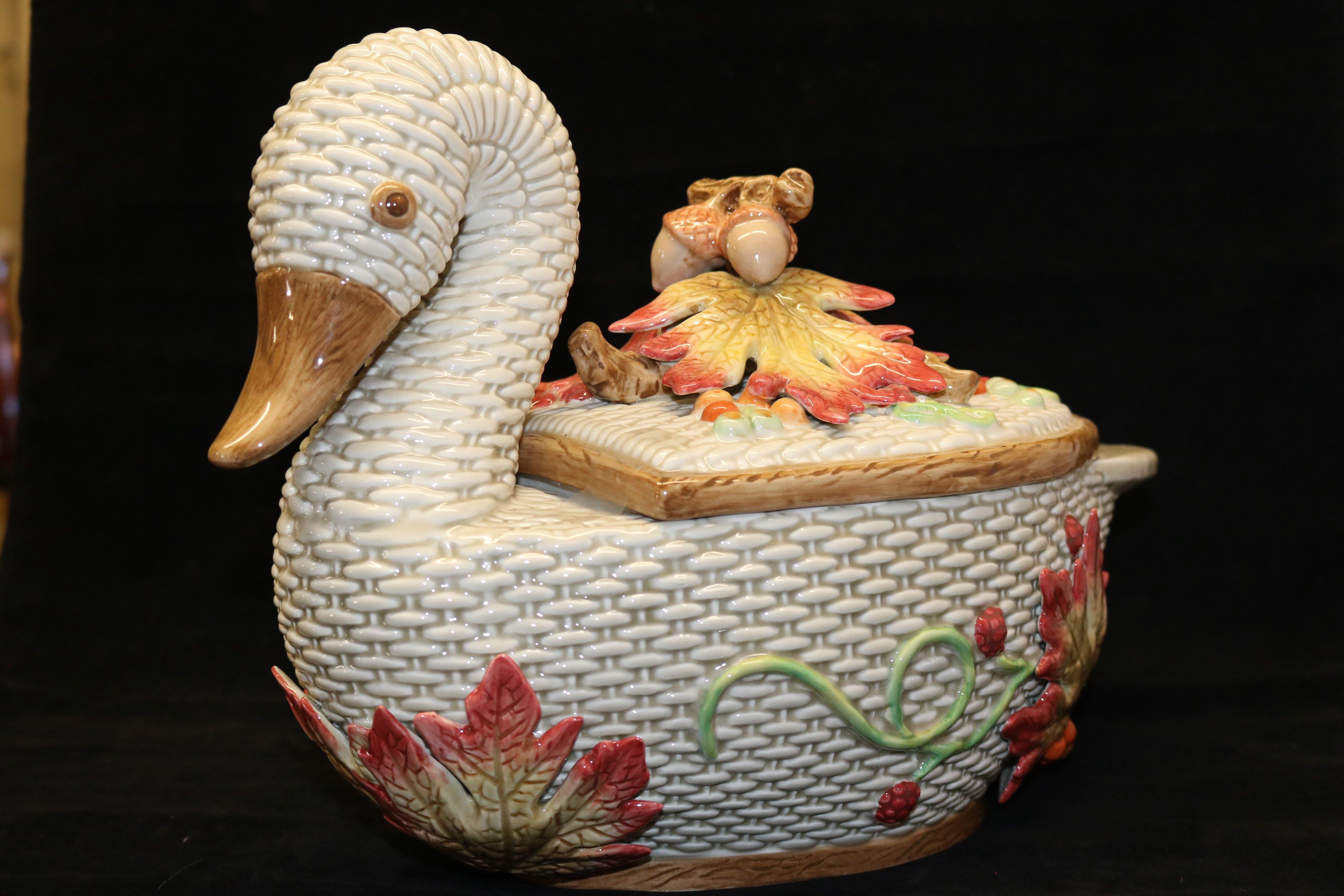 FITZ & FLOYD COLLECTION