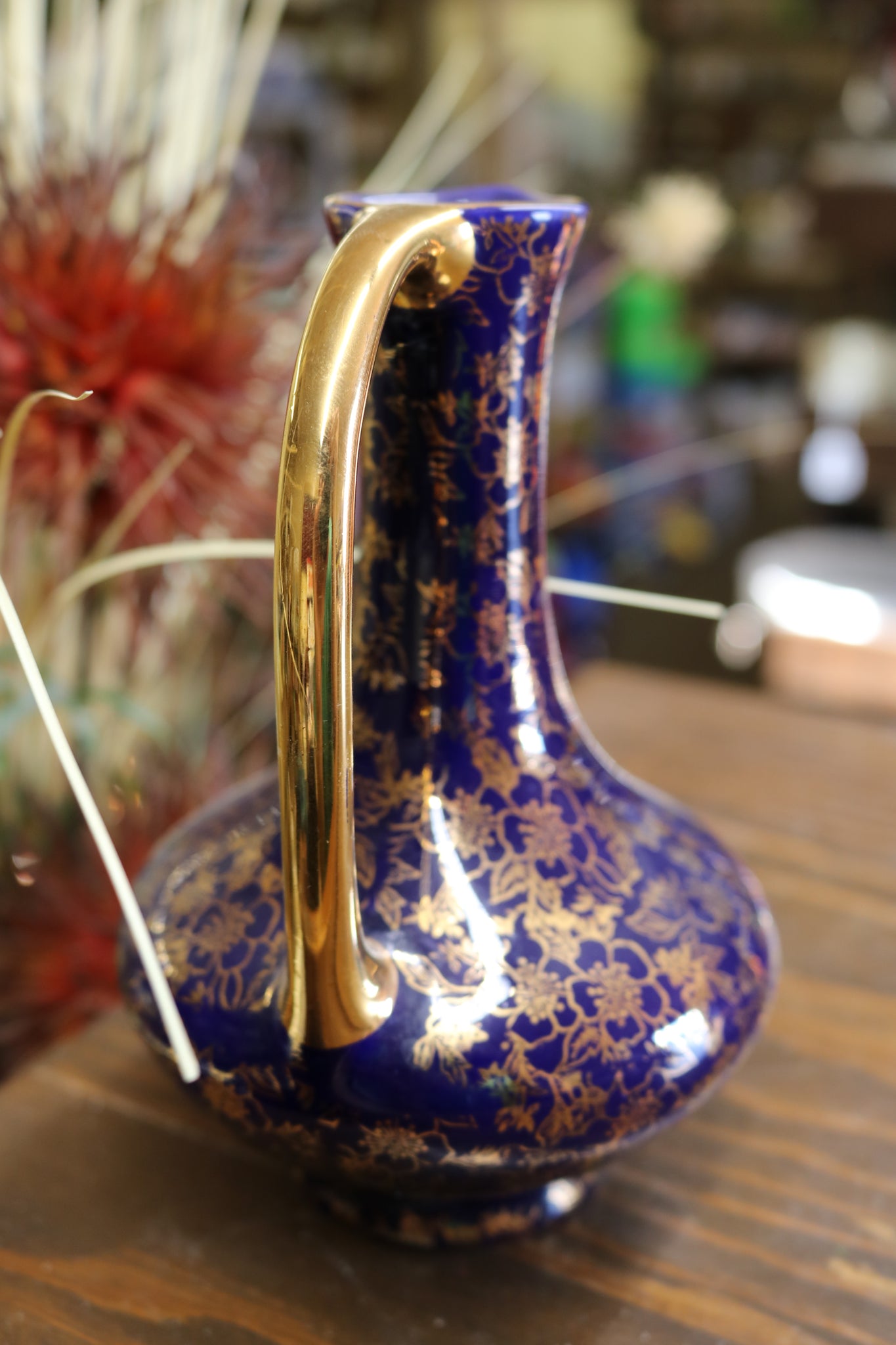 Vintage Guaranteed 22k Gold Royal Purple Floral Mini Pitcher Creamer U